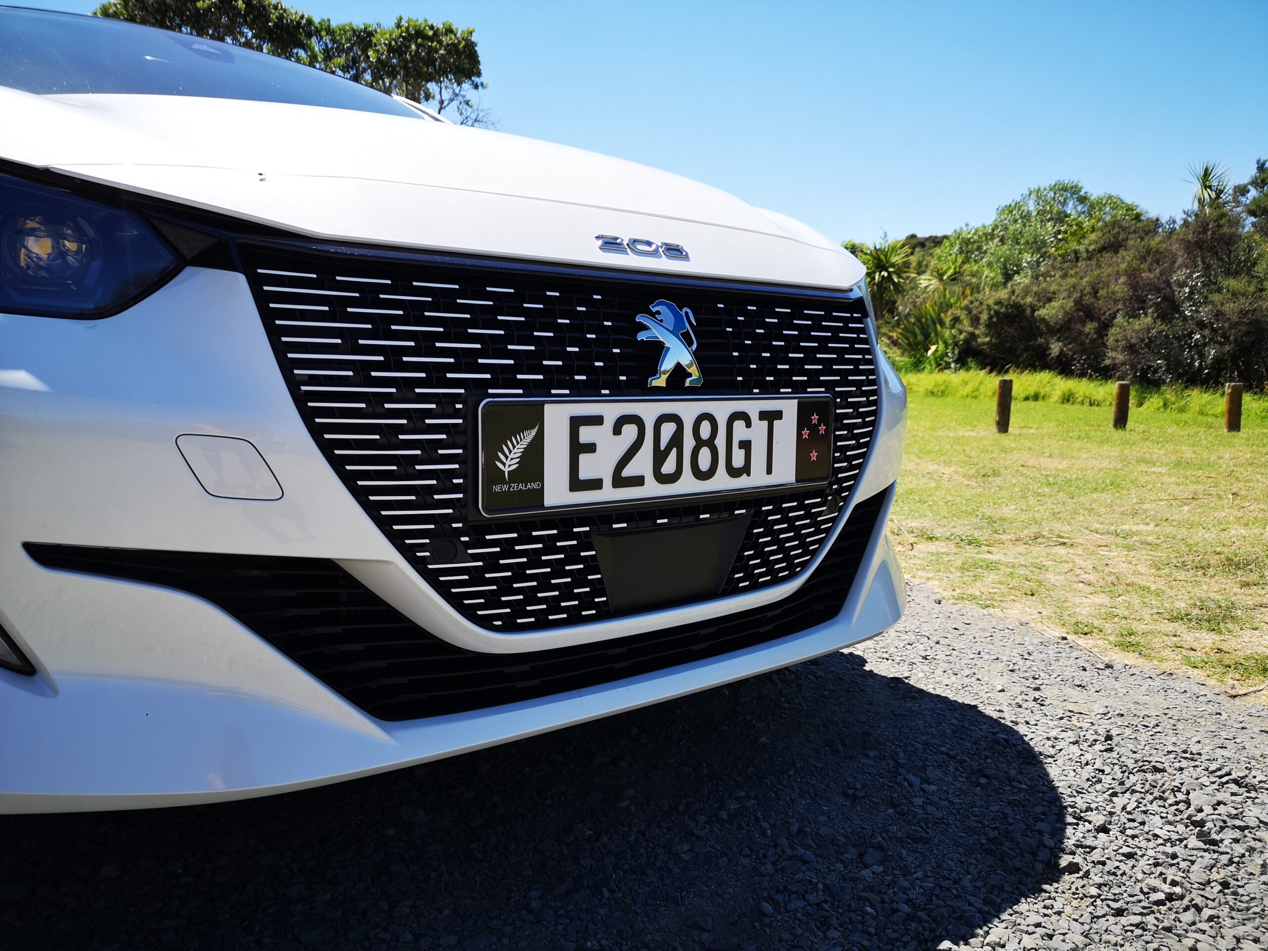 Purrfect Peugeot - 2022 Peugeot e208 review NZ | Tarmac Life | Motoring ...