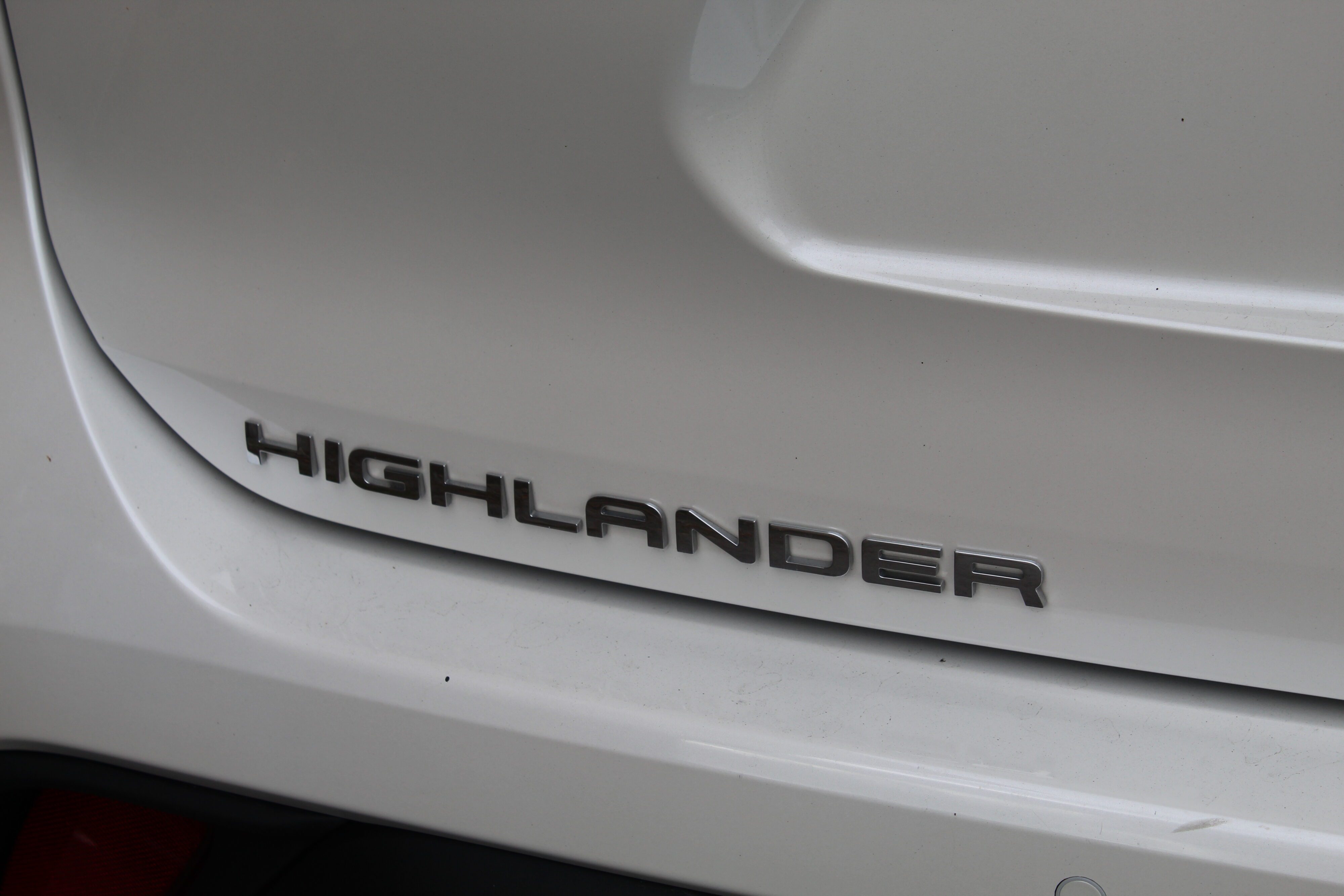 High-Brid: 2022 Toyota Highlander Limited Hybrid Review | Tarmac Life ...