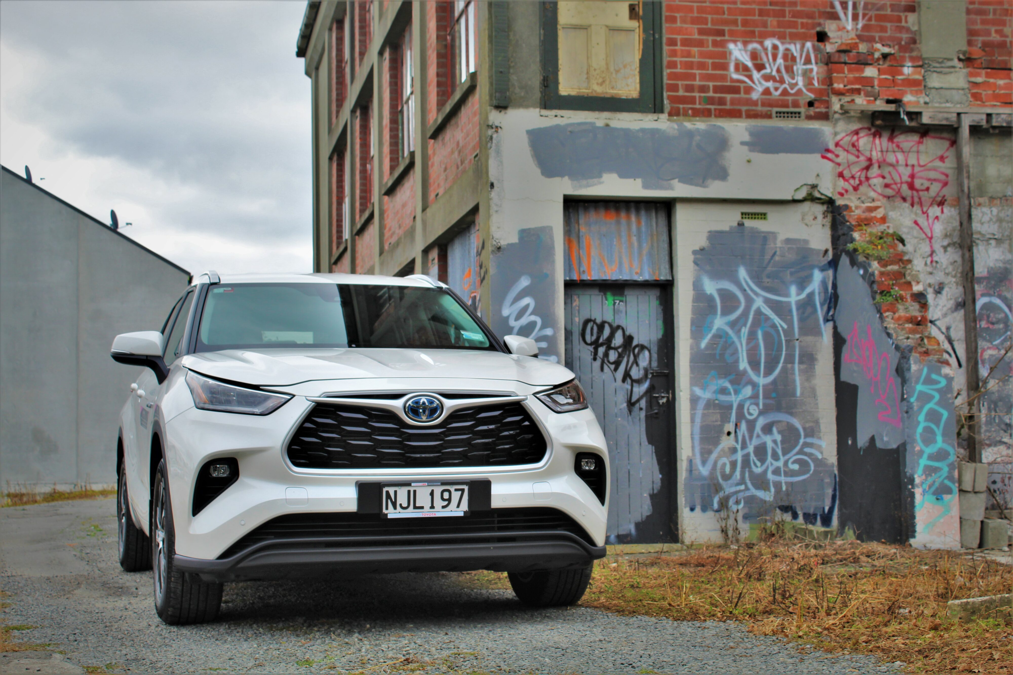 High-Brid: 2022 Toyota Highlander Limited Hybrid Review | Tarmac Life ...