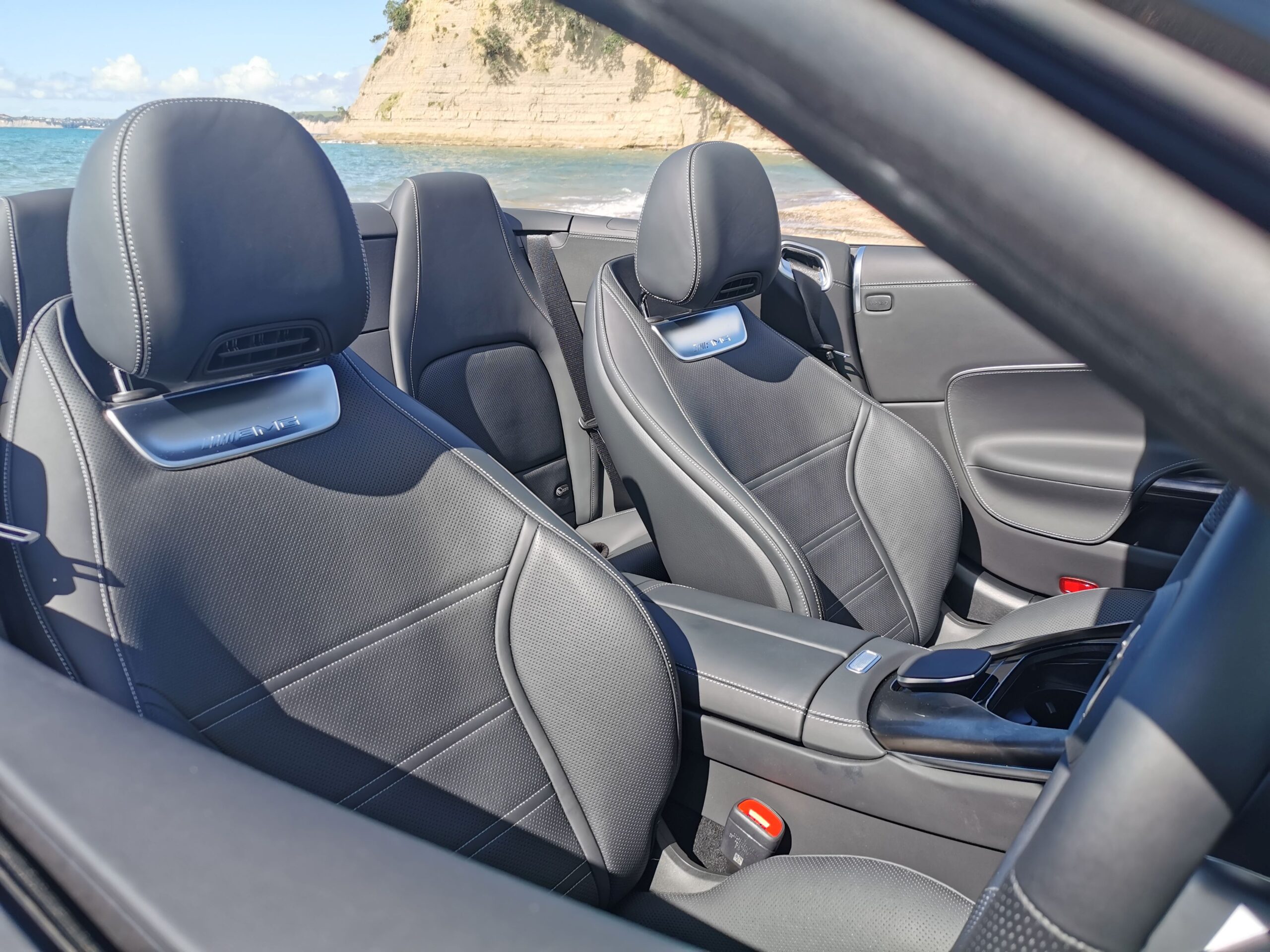 Gull-P - Mercedes-AMG SL63 4Matic+ Roadster review | Tarmac Life ...