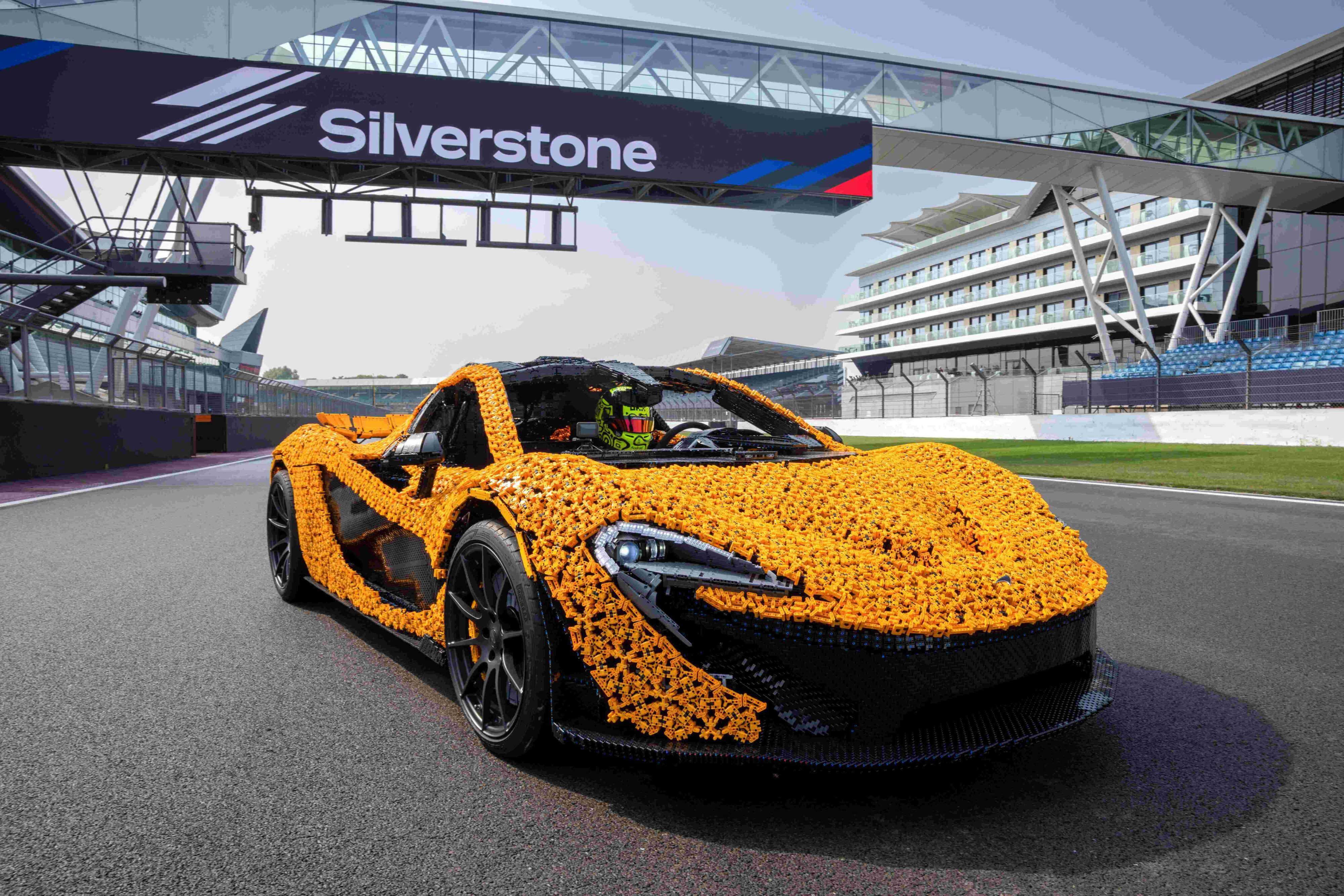 Lando Norris bricks it on Silverstone Circuit in a LEGO Technic McLaren ...