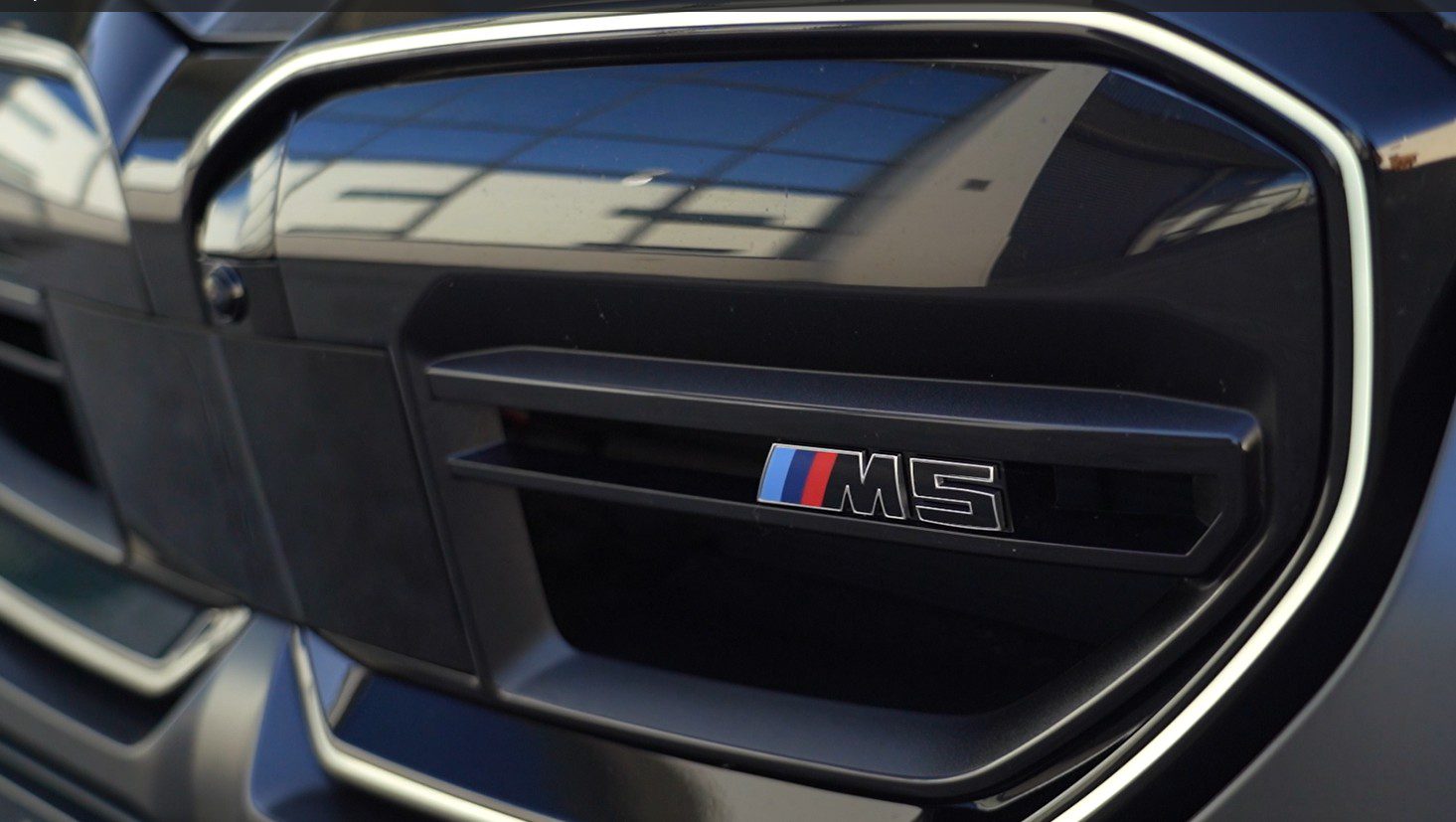 The new BMW M5 PHEV - When Electric Dreams Meet V8 Thunder | Tarmac ...