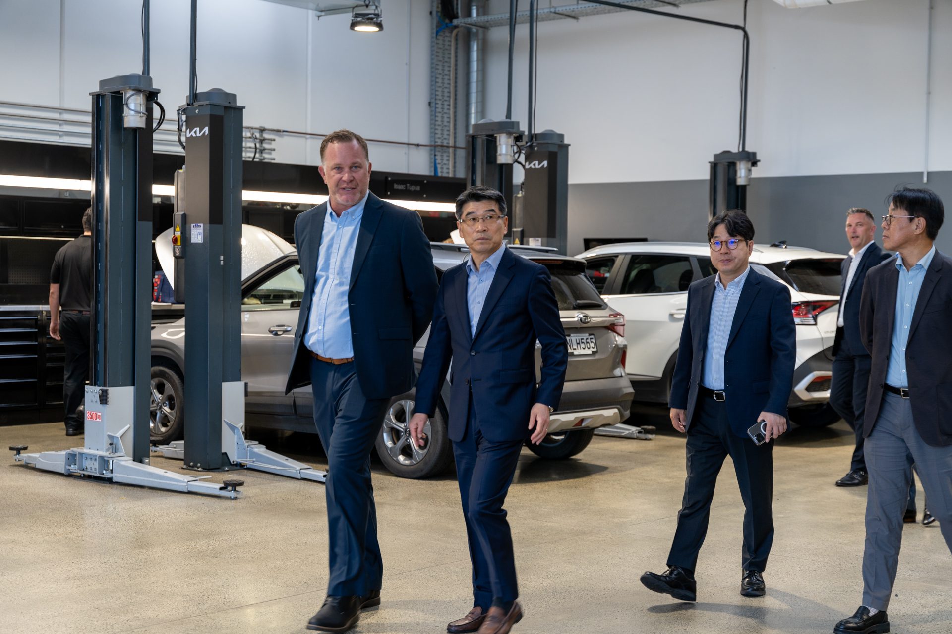 From Seoul to Shore - Kia President’s Landmark Visit to NZ | Tarmac ...