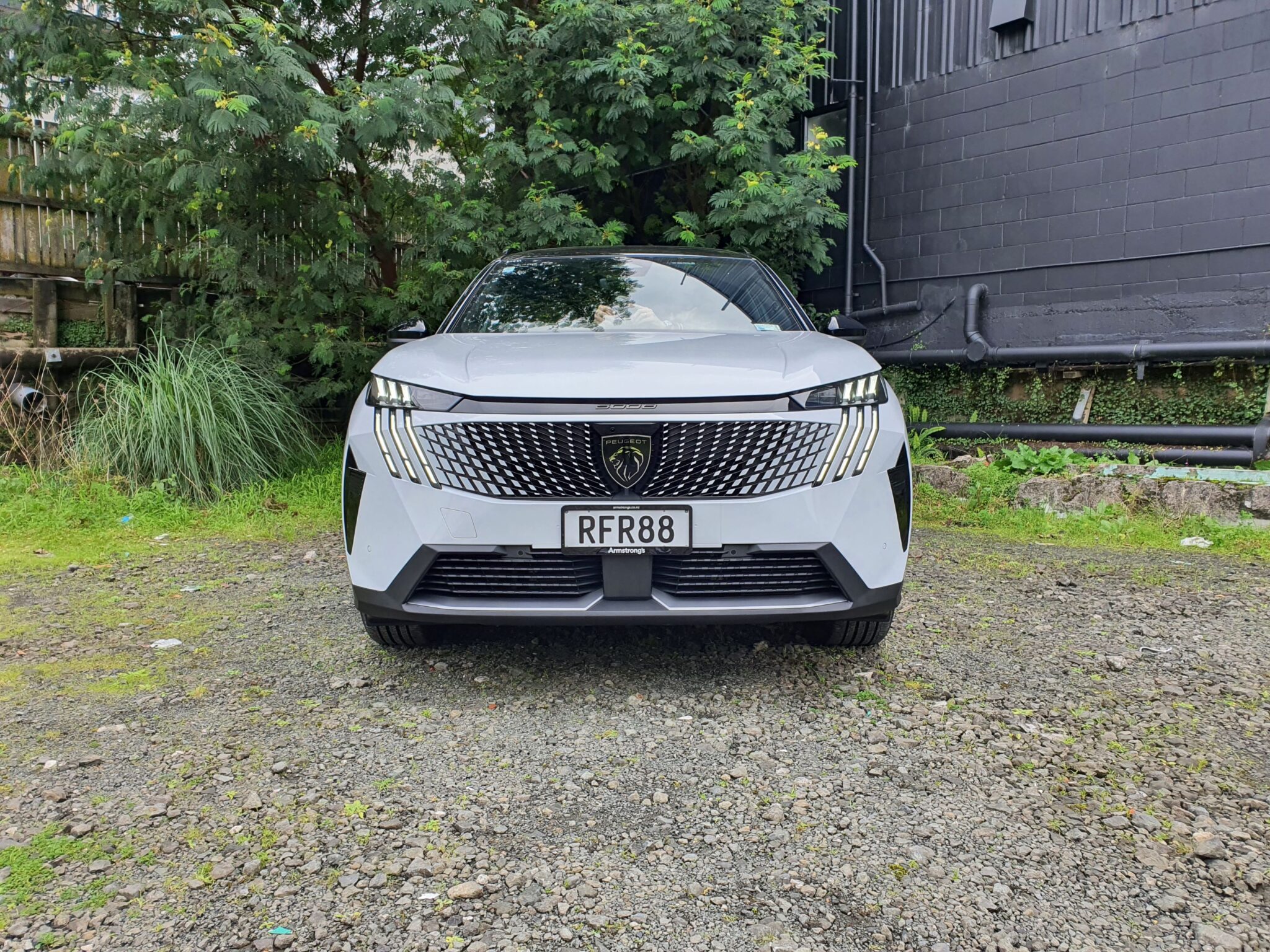 French Connection: 2025 Peugeot 5008 GT Hybrid Review | Tarmac Life ...